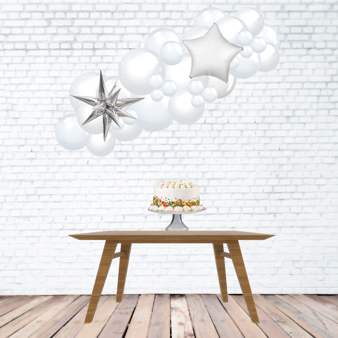 White Garland - Fancy - BalloonZilla